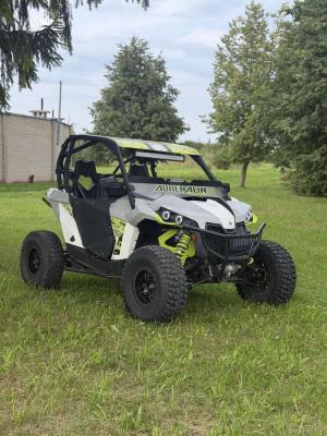 White Can-Am Maverick 2016 in Panevezys, with an engine capacity of 1.00 L and mileage of 8 thousand km for 9500 €, photo  on AUTOMOTO.COM.LV
