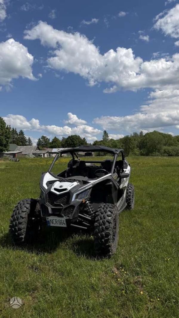 Белый Can-Am Maverick 2023 в Вильнюс, объемом двигателя 0.00 л и пробегом 0 тыс. км за 20700 €, фото 3 на AUTOMOTO.COM.LV