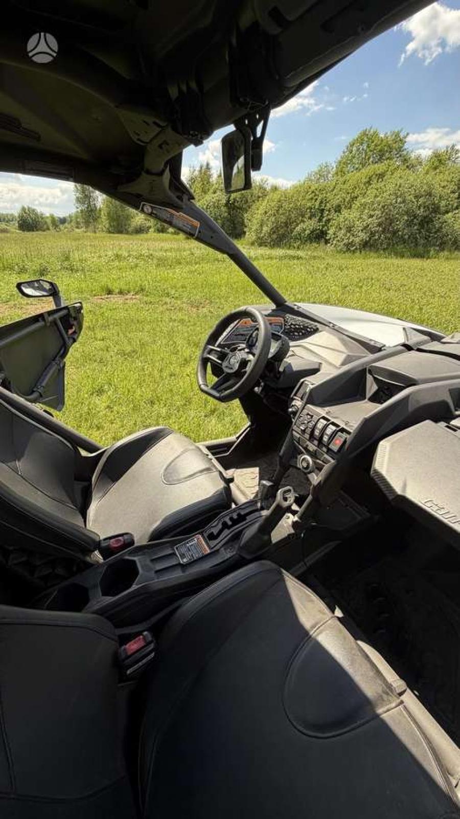 Белый Can-Am Maverick 2023 в Вильнюс, объемом двигателя 0.00 л и пробегом 0 тыс. км за 20700 €, фото 11 на AUTOMOTO.COM.LV