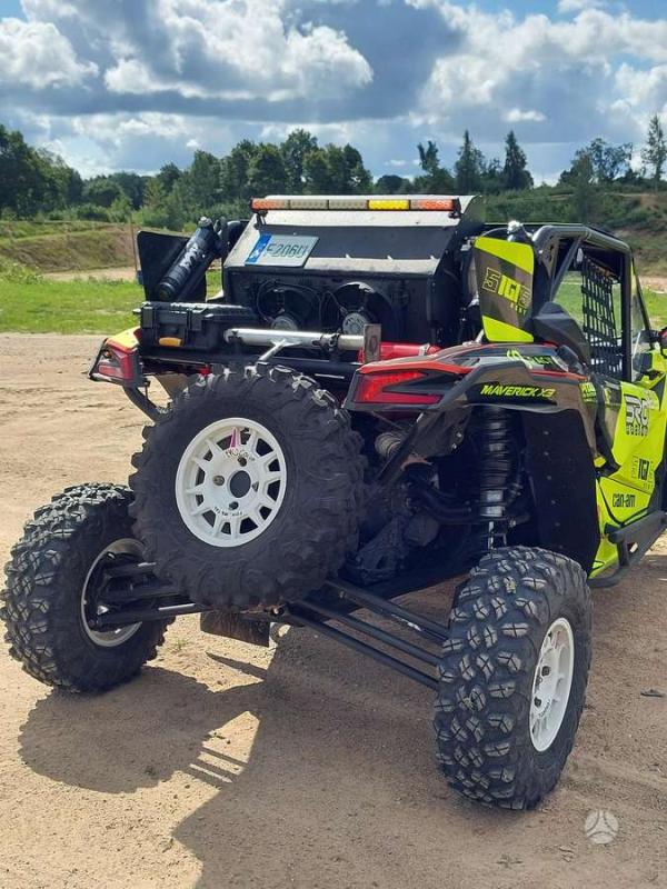 Dzeltens Can-Am Maverick 2020 Telšiai, ar dzinēja tilpumu 1.00 L un nobraukumu 11 tūkst. km par 20590 €, foto 5 vietnē AUTOMOTO.COM.LV