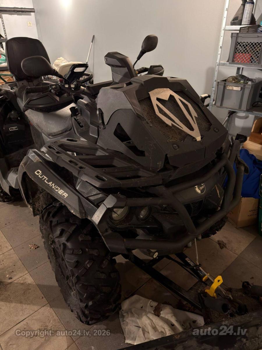 Black Can-Am Outlander 2018 in Tallinn, with an engine capacity of 0.98 L and mileage of 2 thousand km for 12000 €, photo 5 on AUTOMOTO.COM.LV