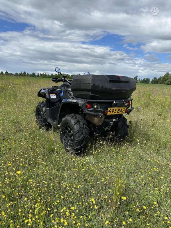 Black Can-Am Outlander 2018 in Vilnius, with an engine capacity of 1.00 L and mileage of 4 thousand km for 10500 €, photo 4 on AUTOMOTO.COM.LV