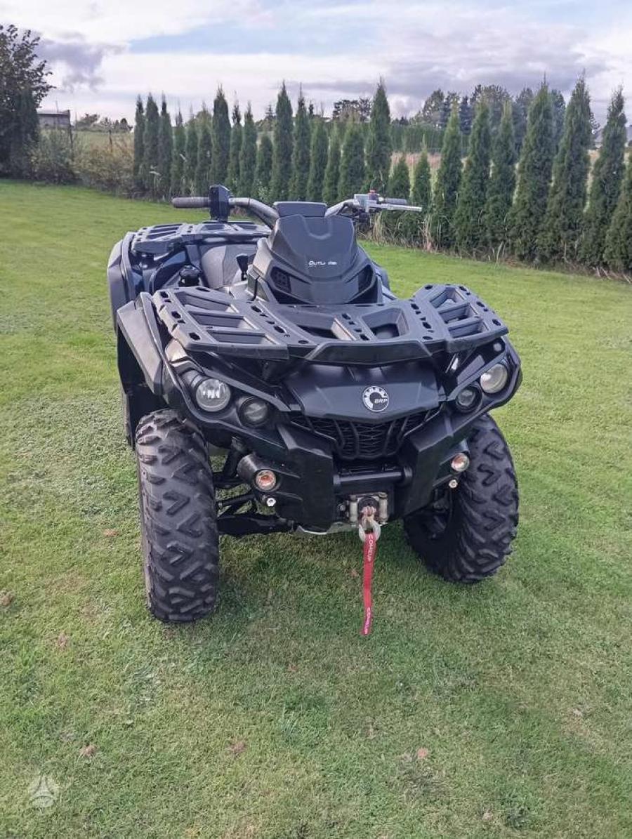 Black Can-Am Outlander 2018 in Kaunas, with an engine capacity of 1.00 L and mileage of 4 thousand km for 6900 €, photo 5 on AUTOMOTO.COM.LV