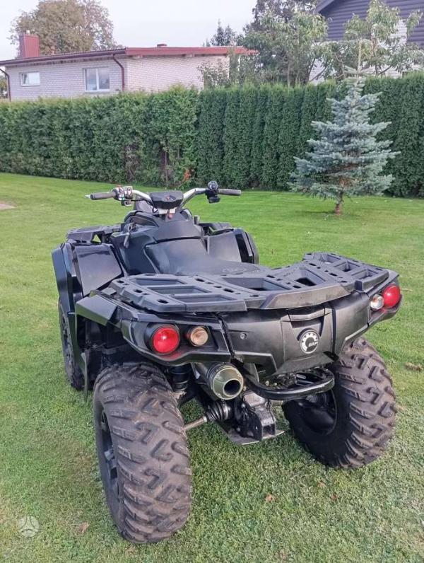 Black Can-Am Outlander 2018 in Kaunas, with an engine capacity of 1.00 L and mileage of 4 thousand km for 6900 €, photo 6 on AUTOMOTO.COM.LV