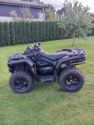 Black Can-Am Outlander 2018 in Kaunas, with an engine capacity of 1.00 L and mileage of 4 thousand km for 6900 €, photo 9 on AUTOMOTO.COM.LV