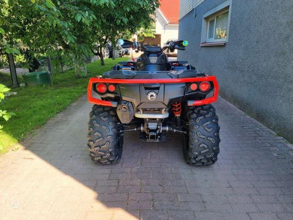 Black Can-Am Outlander 2020 in Siauliai, with an engine capacity of 0.85 L and mileage of 5 thousand km for 8500 €, photo 4 on AUTOMOTO.COM.LV