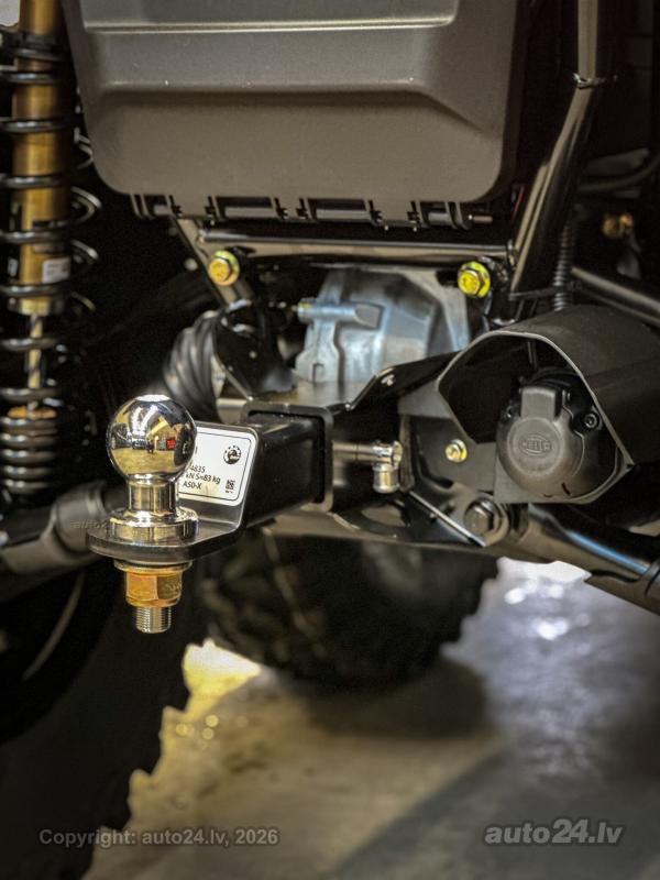 Melns Can-Am Outlander 2026 Tallina, ar dzinēja tilpumu 1.00 L un nobraukumu 0 tūkst. km par 24190 €, foto 8 vietnē AUTOMOTO.COM.LV