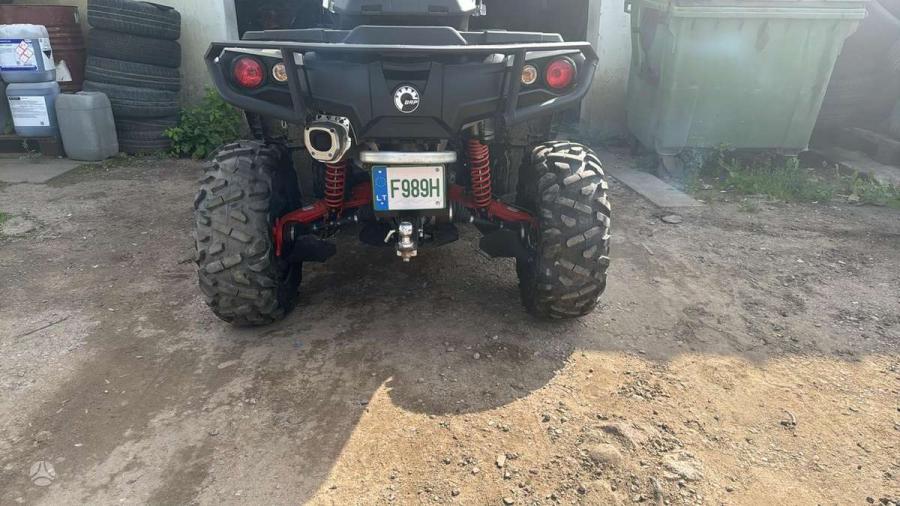 Grey Can-Am Outlander 2023 in Vilnius, with an engine capacity of 1.00 L and mileage of 5 thousand km for 15200 €, photo 5 on AUTOMOTO.COM.LV