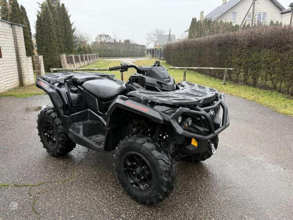 Melns Can-Am Outlander Max 2016 Kauņa, ar dzinēja tilpumu 0.65 L un nobraukumu 5 tūkst. km par 5400 €, foto 2 vietnē AUTOMOTO.COM.LV