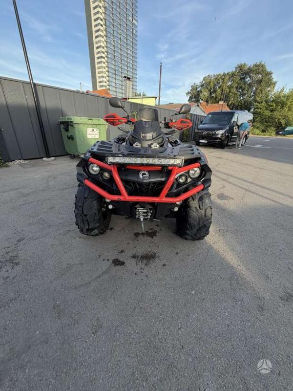Черный Can-Am Outlander Max 2018 в Клайпеда, объемом двигателя 1.00 л и пробегом 4 тыс. км за 9500 €, фото 7 на AUTOMOTO.COM.LV