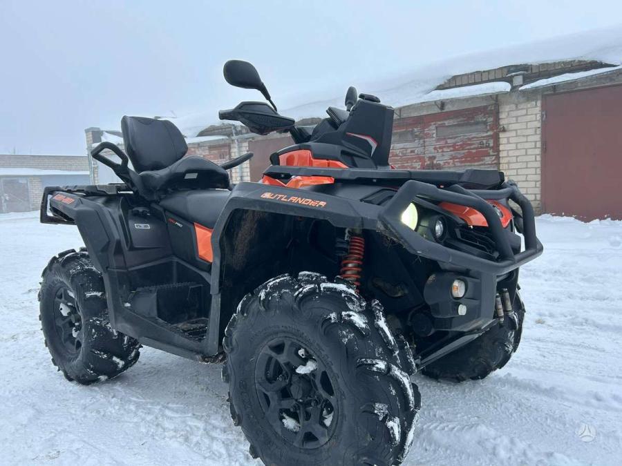 Black Can-Am Outlander Max 2021 in Taurage, with an engine capacity of 0.98 L and mileage of 3 thousand km for 11200 €, photo 1 on AUTOMOTO.COM.LV