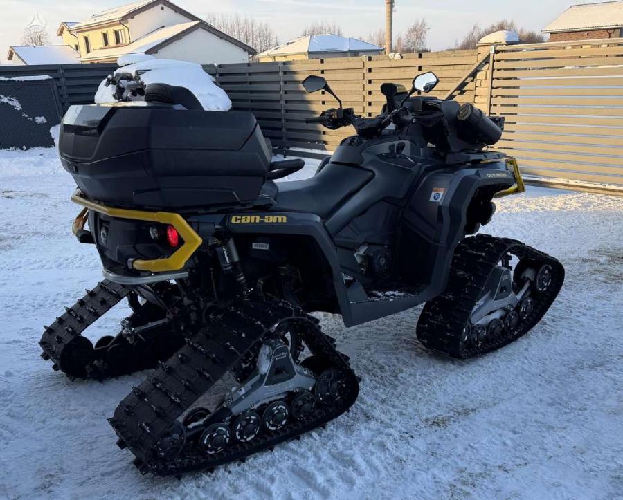 Melns Can-Am Outlander Max 2023 Klaipėda, ar dzinēja tilpumu 1.00 L un nobraukumu 1 tūkst. km par 18500 €, foto 5 vietnē AUTOMOTO.COM.LV