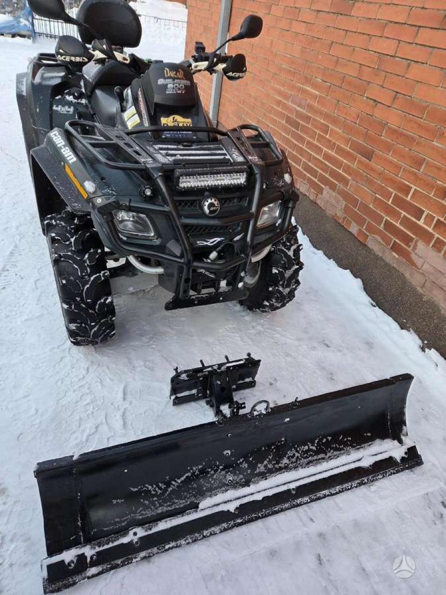 Green Can-Am Outlander Max 2007 in Panevezys, with an engine capacity of 0.80 L and mileage of 11 thousand km for 6800 €, photo 7 on AUTOMOTO.COM.LV