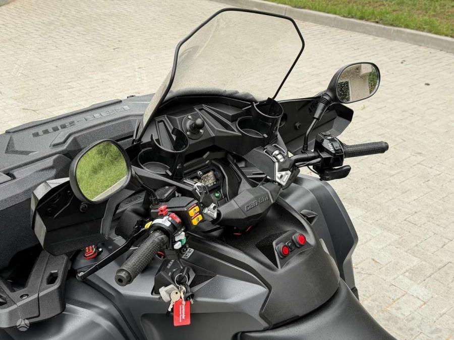 Серый Can-Am Outlander Max 2020 в Пренай, объемом двигателя 0.65 л и пробегом 8 тыс. км за 9350 €, фото 14 на AUTOMOTO.COM.LV