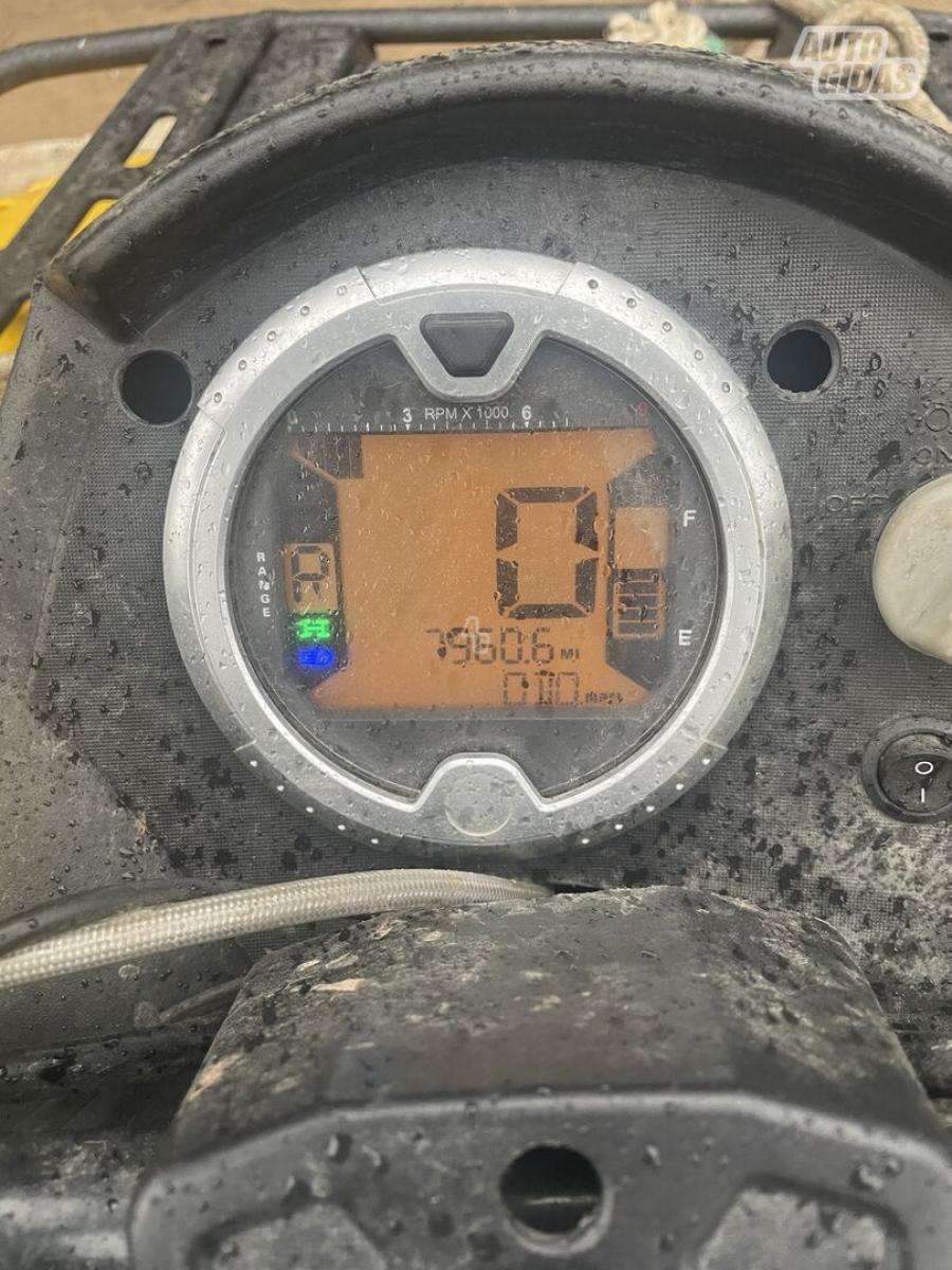 Can-Am Outlander Max 2012 в Молетай, объемом двигателя 0.00 л и пробегом 0 тыс. км за 4150 €, фото 6 на AUTOMOTO.COM.LV