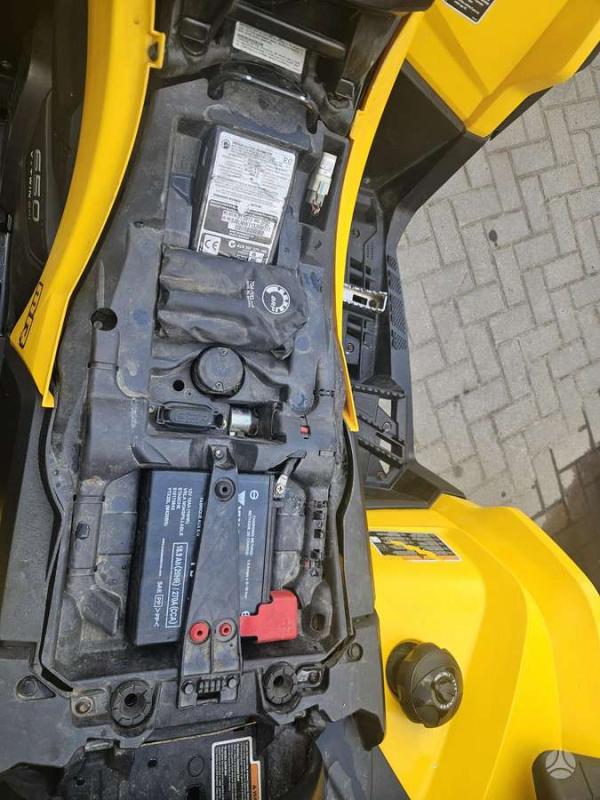 Can-Am Outlander Max 2013 in Panevezys on AUTOMOTO.COM.LV Can-Am Outlander Max 2013 in Panevezys, with an engine capacity of 0.65 L and mileage of 4 thousand km for 7900 €, photo 8 on AUTOMOTO.COM.LV