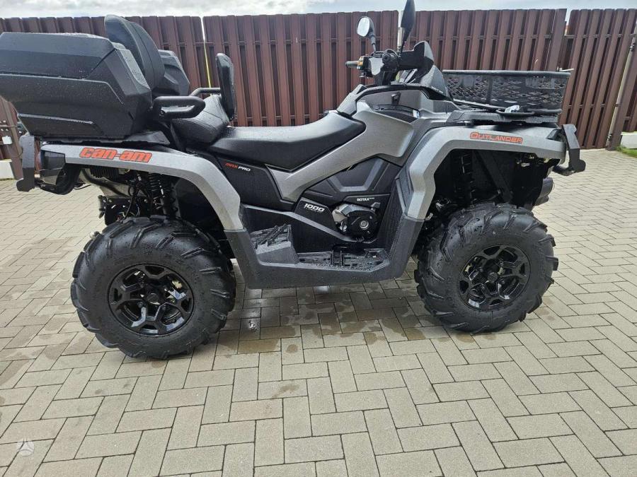 Can-Am Outlander Max 2017 in Panevezys, with an engine capacity of 0.96 L and mileage of 3 thousand km for 11800 €, photo 8 on AUTOMOTO.COM.LV