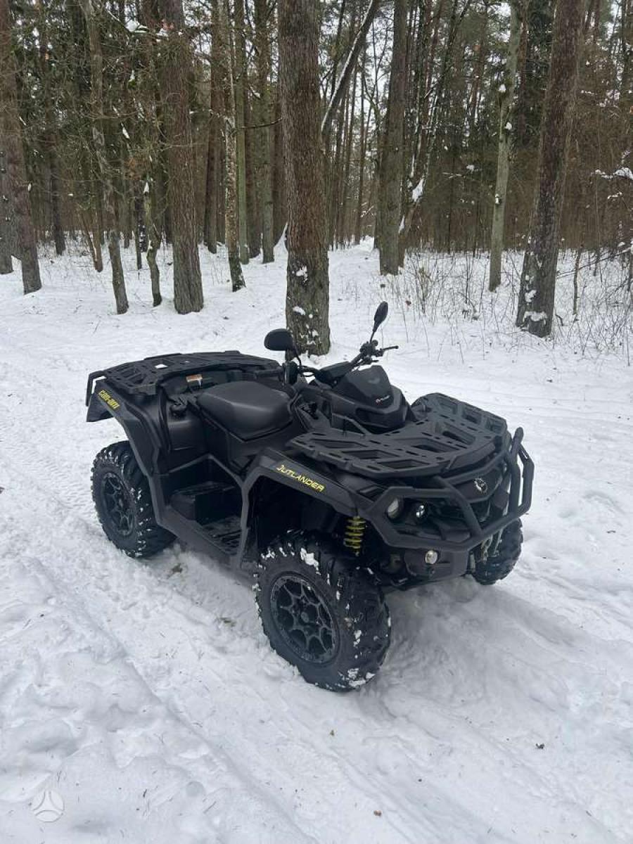 Can-Am Outlander Max 2019 in Kaunas, with an engine capacity of 1.00 L and mileage of 6 thousand km for 10900 €, photo 1 on AUTOMOTO.COM.LV