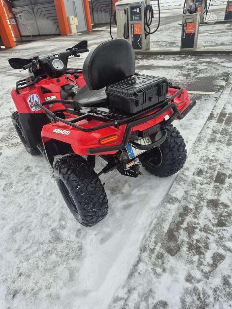 Red Can-Am Outlander Max 2007 in Kaisiadorys, with an engine capacity of 0.40 L and mileage of 10 thousand km for 3200 €, photo 6 on AUTOMOTO.COM.LV