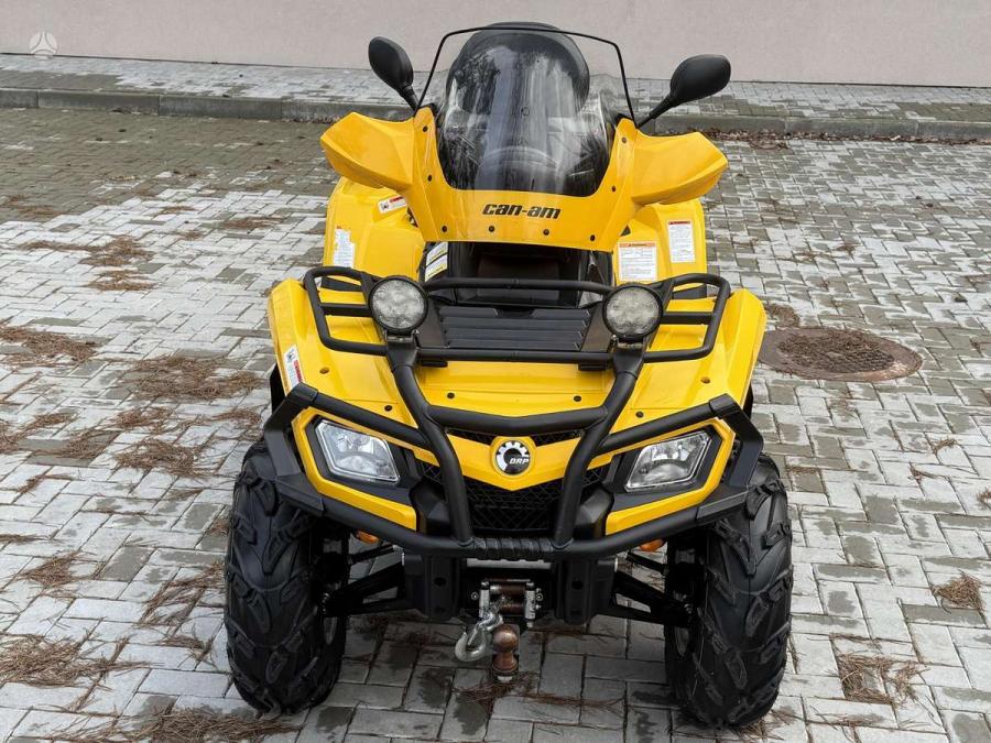Yellow Can-Am Outlander Max 2010 in Prienai, with an engine capacity of 0.65 L and mileage of 3 thousand km for 6350 €, photo 8 on AUTOMOTO.COM.LV