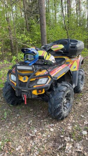 Can-Am Outlander 2008 в Варена, объемом двигателя 0.50 л и пробегом 8 тыс. км за 5000 €, фото 4 на AUTOMOTO.COM.LV