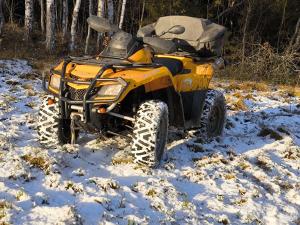 Can-Am Outlander 2010 Prienai, ar dzinēja tilpumu 0.65 L un nobraukumu 4 tūkst. km par 4200 €, foto 2 vietnē AUTOMOTO.COM.LV