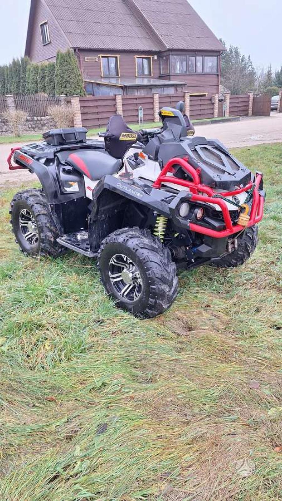 Can-Am Outlander 2016 Telšiai, ar dzinēja tilpumu 1.00 L un nobraukumu 3 tūkst. km par 10500 €, foto 5 vietnē AUTOMOTO.COM.LV