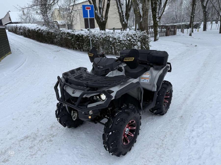 Can-Am Outlander 2017 Kauņa, ar dzinēja tilpumu 1.00 L un nobraukumu 5 tūkst. km par 9850 €, foto 1 vietnē AUTOMOTO.COM.LV