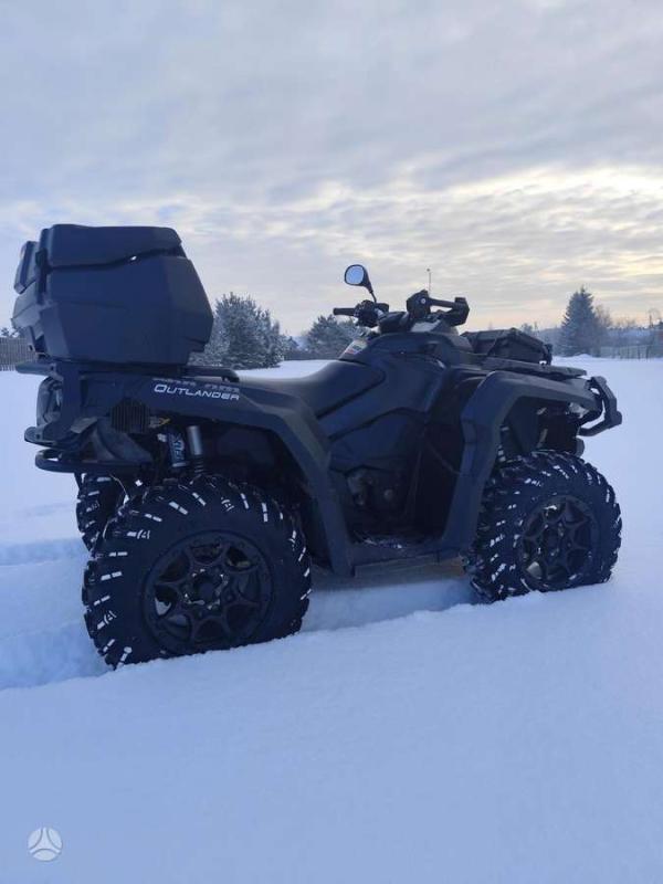 Can-Am Outlander 2018 Pakruojis, ar dzinēja tilpumu 1.00 L un nobraukumu 8 tūkst. km par 9500 €, foto 1 vietnē AUTOMOTO.COM.LV