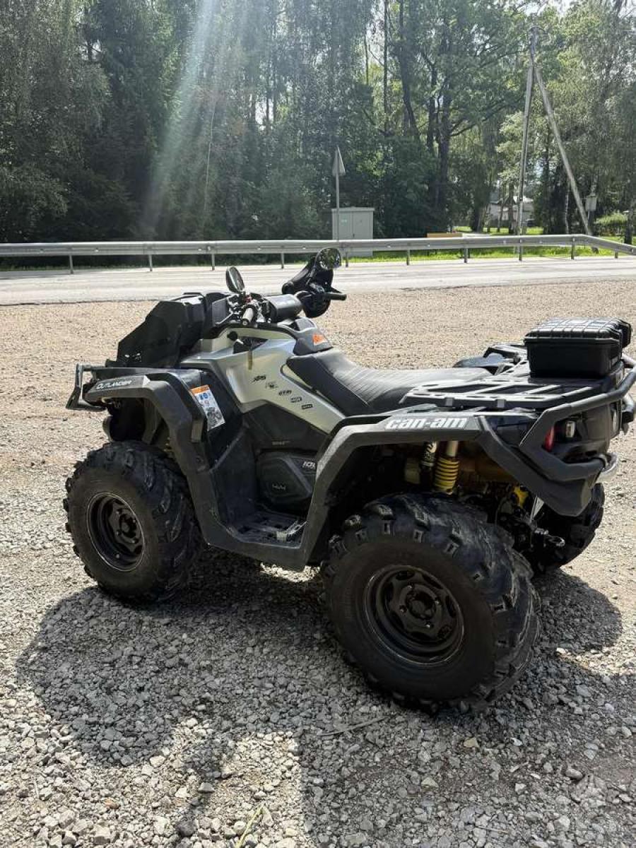 Can-Am Outlander 2019 в Шяуляй, объемом двигателя 1.00 л и пробегом 8 тыс. км за 13000 €, фото 9 на AUTOMOTO.COM.LV