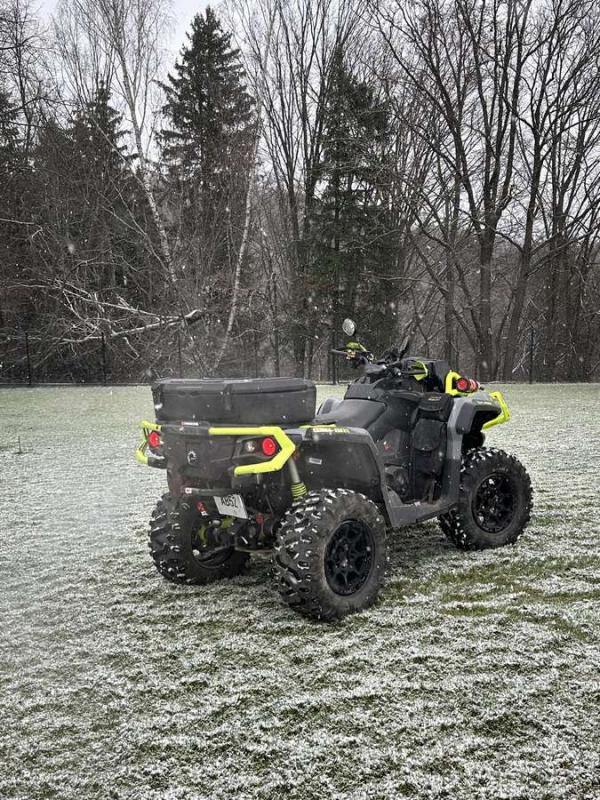 Can-Am Outlander 2021 Kauņa, ar dzinēja tilpumu 0.98 L un nobraukumu 6 tūkst. km par 13000 €, foto 4 vietnē AUTOMOTO.COM.LV