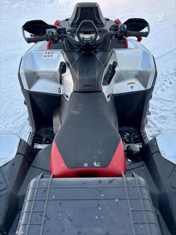 Can-Am Outlander 2025 в Раквере, объемом двигателя 1.00 л и пробегом 941 тыс. км за 15500 €, фото 11 на AUTOMOTO.COM.LV
