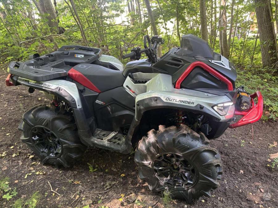 Can-Am Outlander 2025 Telšiai, ar dzinēja tilpumu 1.00 L un nobraukumu 1 tūkst. km par 19999 €, foto 3 vietnē AUTOMOTO.COM.LV