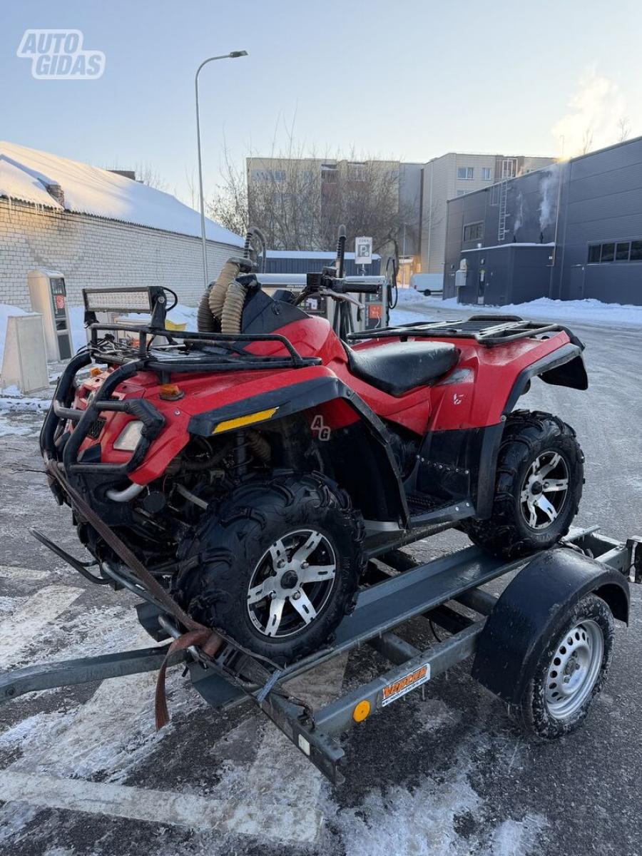 Red Can-Am Outlander 2007 in Panevezys, with an engine capacity of 0.80 L and mileage of 10 thousand km for 2850 €, photo 2 on AUTOMOTO.COM.LV
