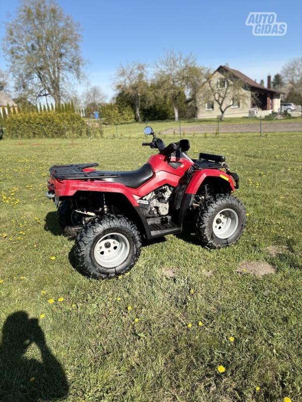 Red Can-Am Outlander 2009 in Alytus, with an engine capacity of 0.80 L and mileage of 0 thousand km for 5500 €, photo 3 on AUTOMOTO.COM.LV