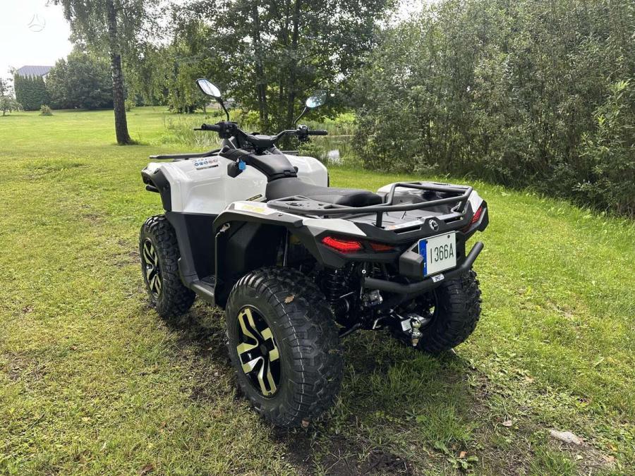 White Can-Am Outlander 2026 in Kaunas, with an engine capacity of 0.00 L and mileage of 0 thousand km for 15390 €, photo 7 on AUTOMOTO.COM.LV
