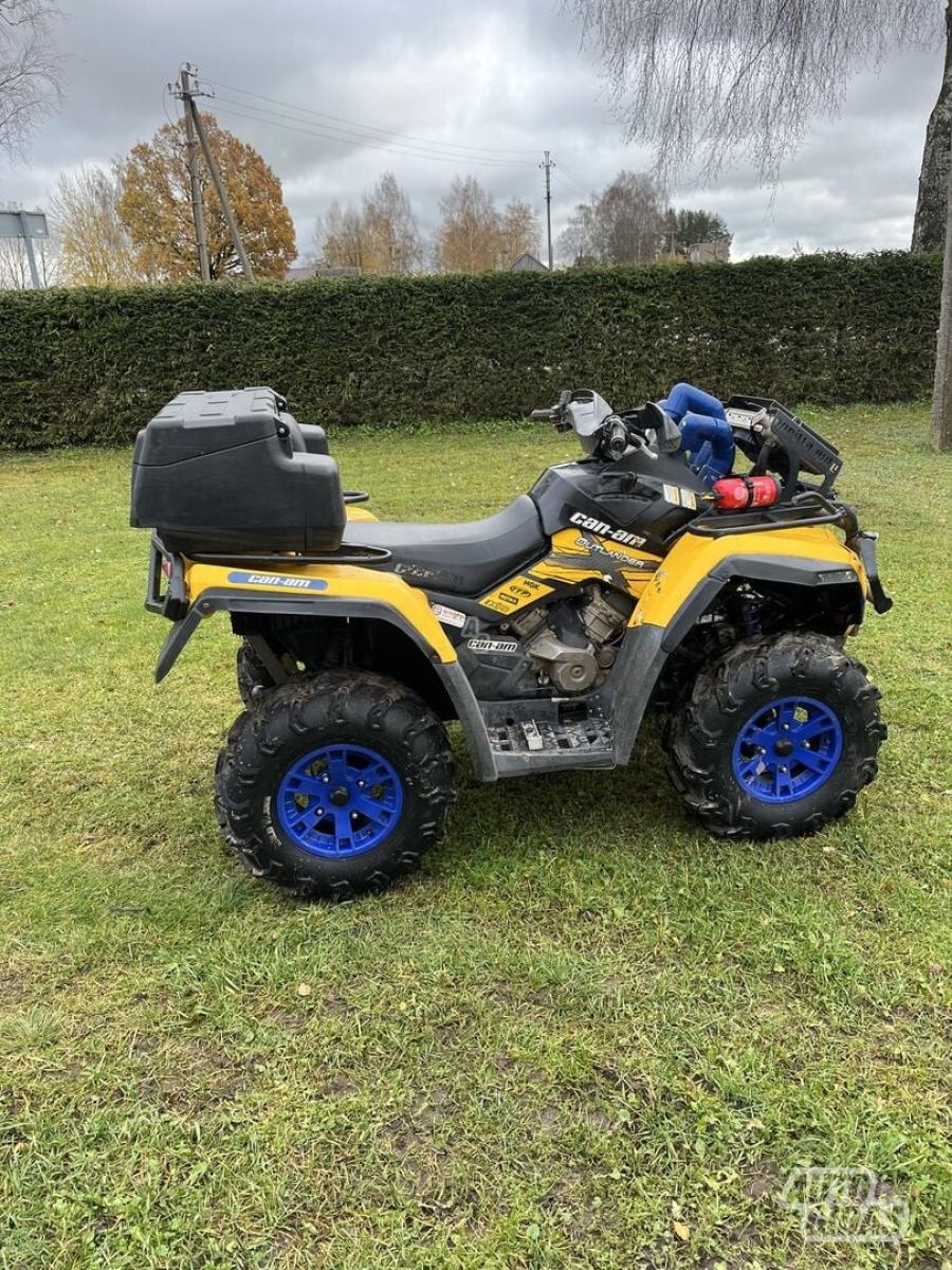 Желтый Can-Am Outlander 2007 в Таураге, объемом двигателя 0.80 л и пробегом 0 тыс. км за 7000 €, фото 1 на AUTOMOTO.COM.LV
