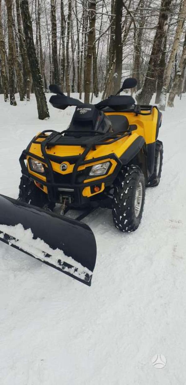 Желтый Can-Am Outlander 2010 в Каунас, объемом двигателя 0.50 л и пробегом 6 тыс. км за 5150 €, фото 1 на AUTOMOTO.COM.LV