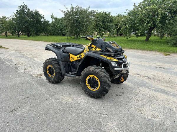 Желтый Can-Am Outlander 2012 в Ионишкис, объемом двигателя 0.80 л и пробегом 8 тыс. км за 7000 €, фото 1 на AUTOMOTO.COM.LV