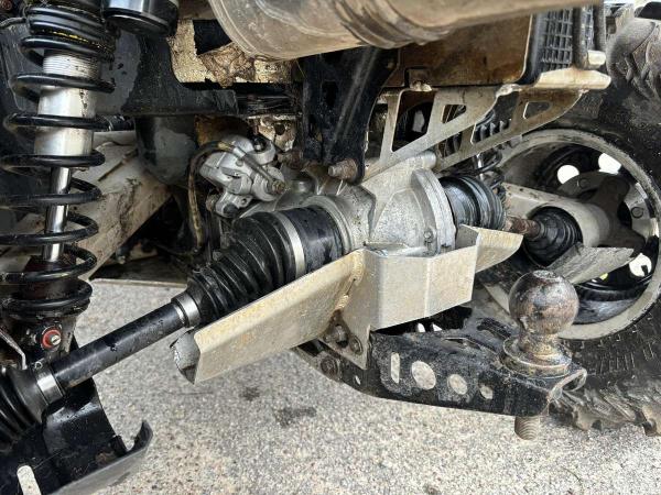 Желтый Can-Am Outlander 2012 в Ионишкис, объемом двигателя 0.80 л и пробегом 8 тыс. км за 7000 €, фото 9 на AUTOMOTO.COM.LV