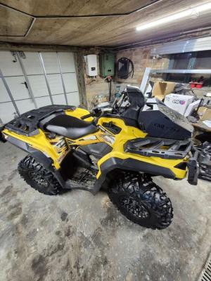 Желтый Can-Am Outlander 2013 в Вилкавишкис, объемом двигателя 1.00 л и пробегом 8 тыс. км за 8200 €, фото  на AUTOMOTO.COM.LV