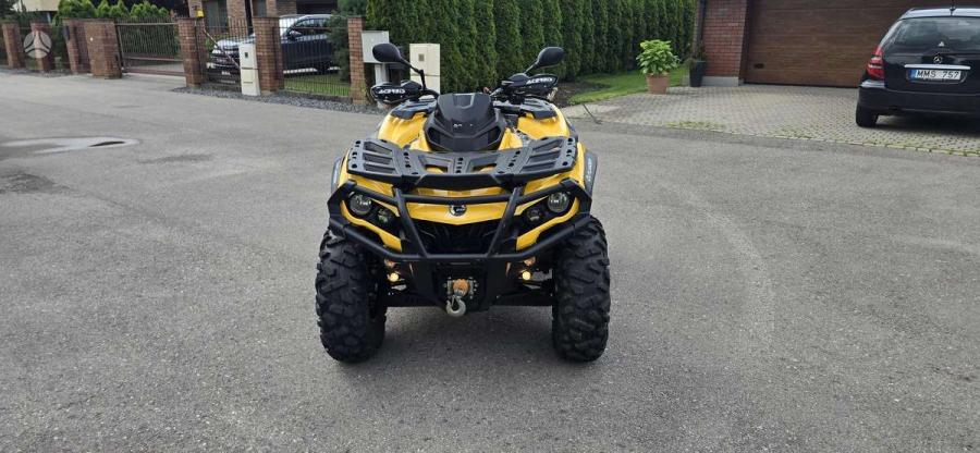 Yellow Can-Am Outlander 2013 in Kaunas, with an engine capacity of 1.00 L and mileage of 9 thousand km for 9999 €, photo 3 on AUTOMOTO.COM.LV