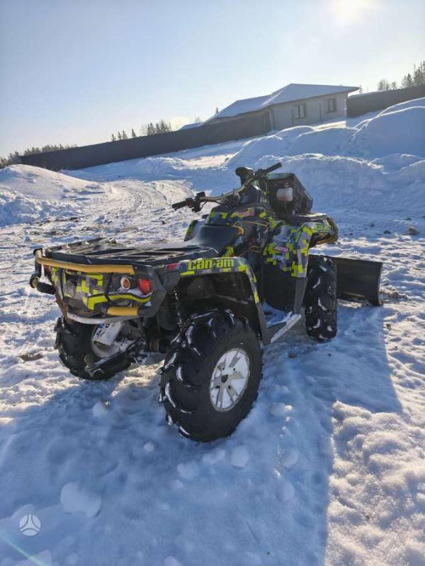 Желтый Can-Am Outlander 2015 в Вильнюс, объемом двигателя 1.00 л и пробегом 3 тыс. км за 12000 €, фото 5 на AUTOMOTO.COM.LV