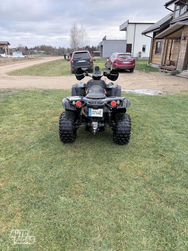 Black Can-Am Renegade 2018 in Kaunas, with an engine capacity of 1.00 L and mileage of 9 thousand km for 9000 €, photo 7 on AUTOMOTO.COM.LV