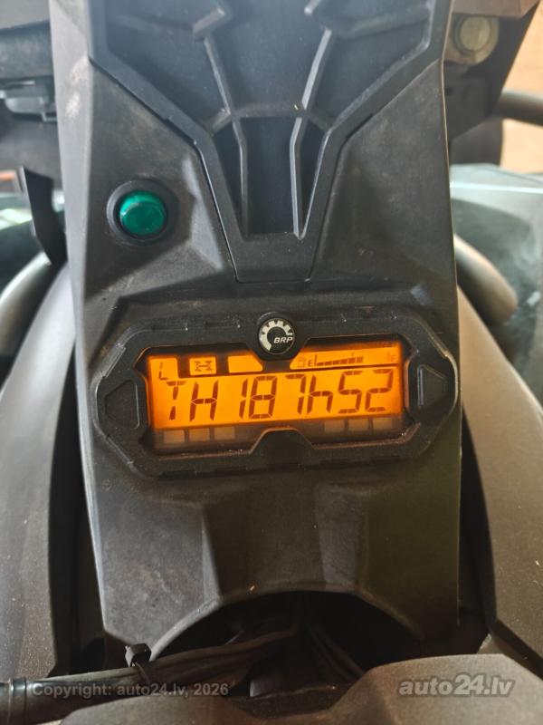 Black Can-Am Renegade 2020 in Tallinn, with an engine capacity of 1.00 L and mileage of 2 thousand km for 13000 €, photo 5 on AUTOMOTO.COM.LV