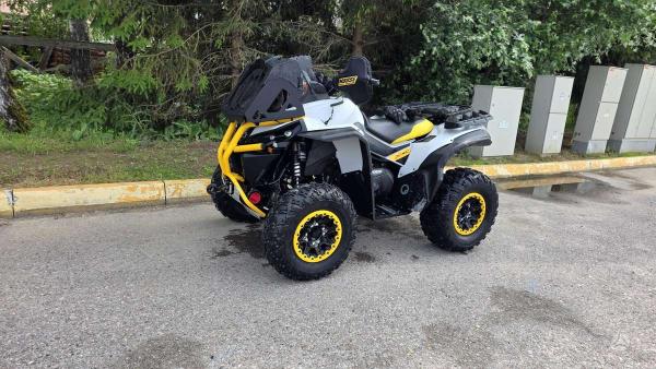 Can-Am Renegade 2023 Šakiai, ar dzinēja tilpumu 1.00 L un nobraukumu 3 tūkst. km par 13000 €, foto 2 vietnē AUTOMOTO.COM.LV