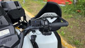 Can-Am Renegade 2023 Šakiai, ar dzinēja tilpumu 1.00 L un nobraukumu 3 tūkst. km par 13000 €, foto 13 vietnē AUTOMOTO.COM.LV