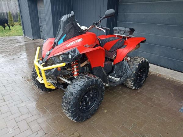 Red Can-Am Renegade 2007 in Ariogala, with an engine capacity of 0.80 L and mileage of 8 thousand km for 5200 €, photo 1 on AUTOMOTO.COM.LV