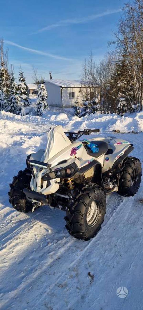 White Can-Am Renegade 2007 in Plunge, with an engine capacity of 0.80 L and mileage of 6 thousand km for 5500 €, photo 3 on AUTOMOTO.COM.LV