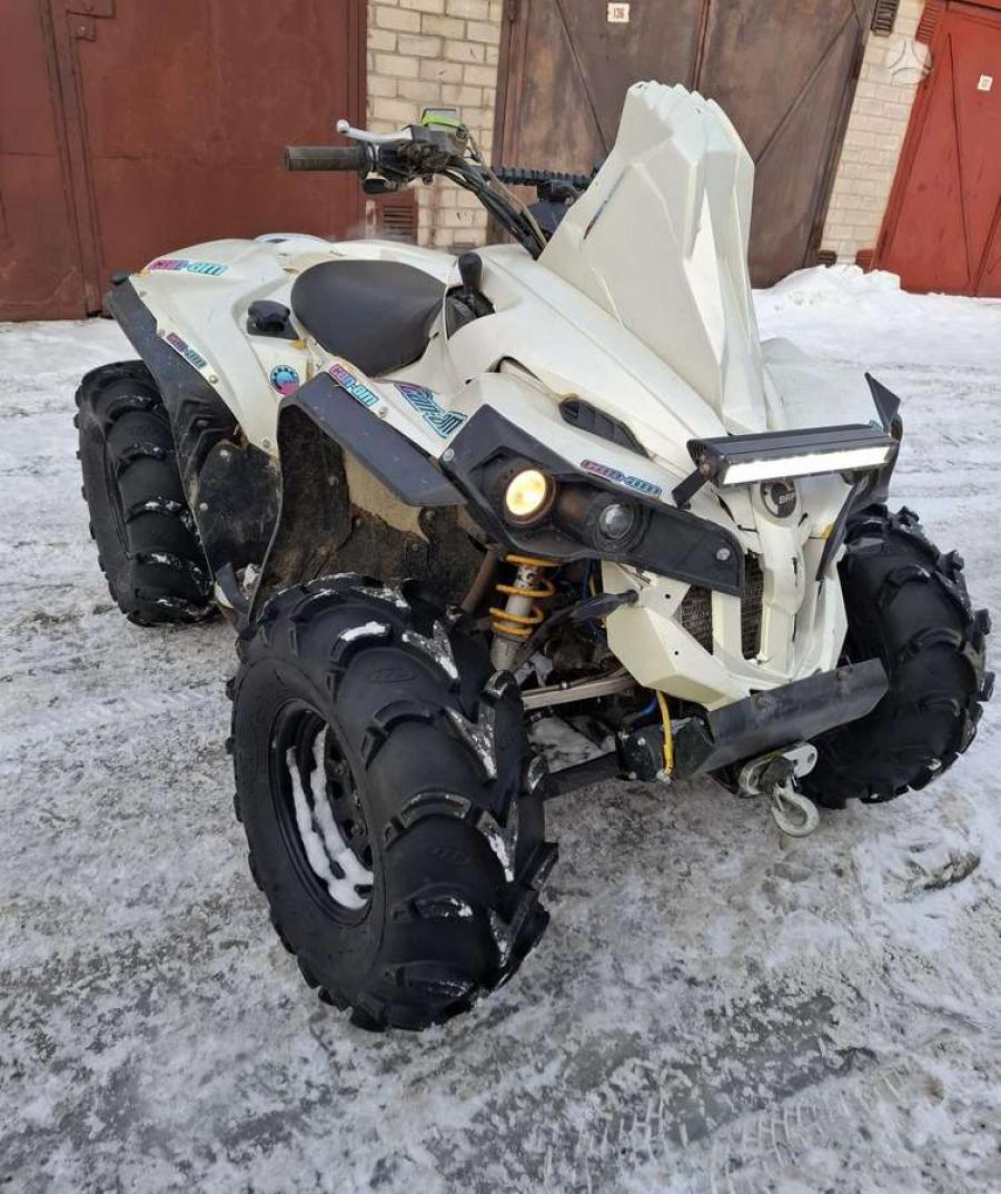 Белый Can-Am Renegade 2008 в Электренай, объемом двигателя 0.80 л и пробегом 5 тыс. км за 5600 €, фото 4 на AUTOMOTO.COM.LV